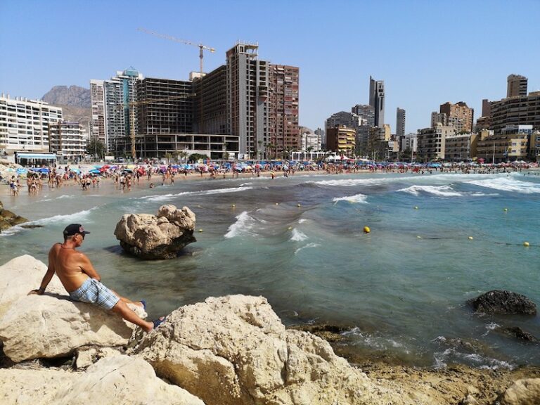 Finestrat, Spain: Property, attractions, beaches, weather, benefits